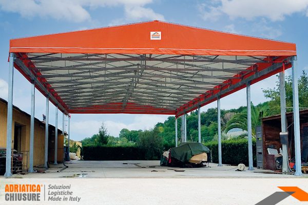 Tettoie in pvc su misura per creare nuovi spazi coperti